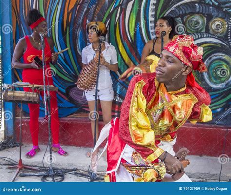 Rumba In Havana Cuba Editorial Stock Image Image Of Drum 79127959