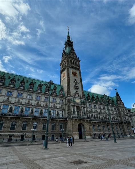 Gabriyela Mutlu Auf Linkedin Emissatravel Hamburg Germany Travel Lifestyle