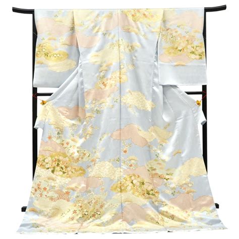 オンラインカタログ 吉澤の友禅 訪問着 雲取り 四季花 水色 228800円 ｜京都の着物販売店【みむろ】
