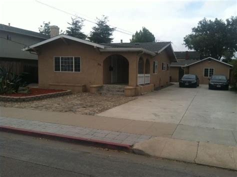 125 E Romie Ln Salinas Ca 93901 ®
