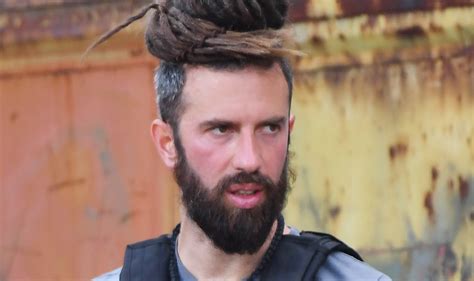 Könnyfakasztó Videó Ide Menekült Az árvíz Elől Varga Viktor Kiskegyed