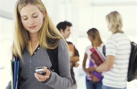 Technology In School Classrooms Study Magazine