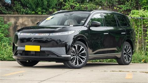 Новый Dongfeng Yipai Eπ 008 электро 2026 г цена и комплектации