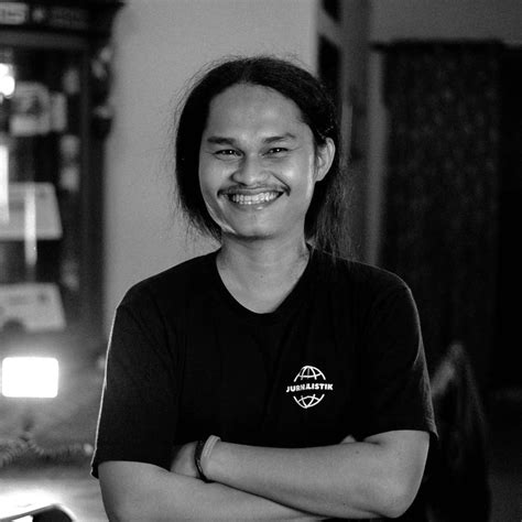 Agus Mawan Pengarang Di Bolloid