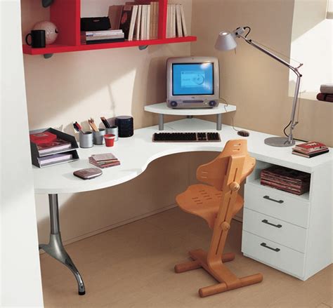 Компьютерные угловые столы с полками и ящиками 33 фото маленький