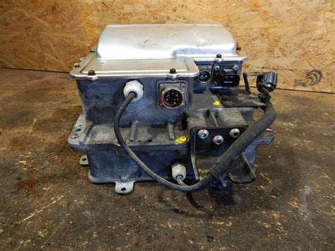 Zentralelektrik Spannungswandler Dc Dc Transformer Byd Auto E6y