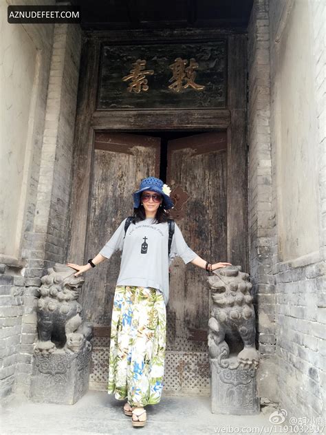 Xiaoting Hu Feet Aznudefeet