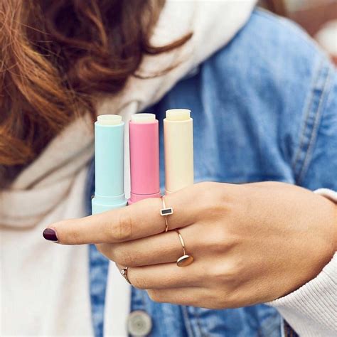 Son Dưỡng Eos Lip Balm Dưỡng Ẩm Làm Mềm Môison Dưỡng Eos Lip Balm