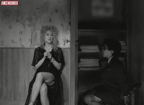 Saoirse Ronan Nue Dans The French Dispatch