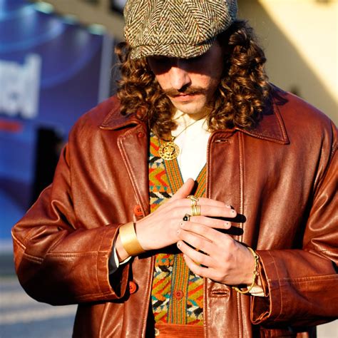 Guys Wearing Rings Store