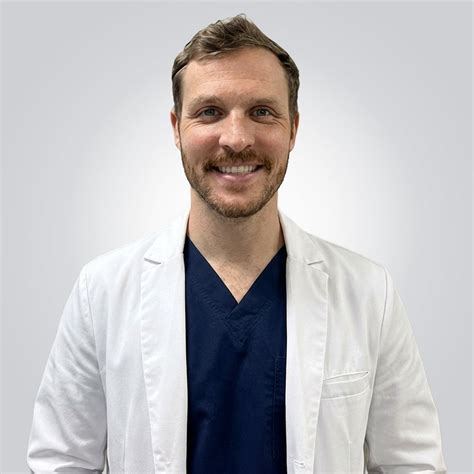Zachary Brown Oral Surgeon In Columbia