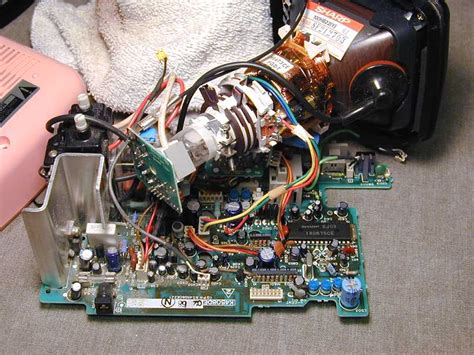 Sharp Model 3ls36 Miniature Color Television 1986