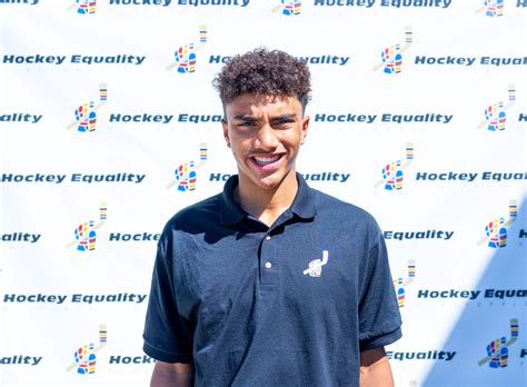 How Prospect Malcolm Spence Is Working To Make Hockey More Diverse The Athletic