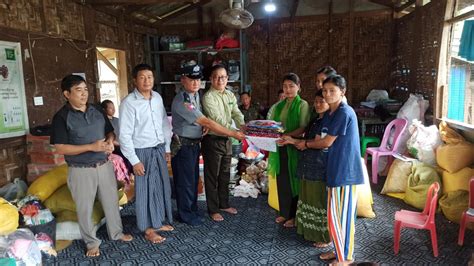 ချီဖွေမြို့နယ်၌ မီးဘေးသင့်မိသားစုဝင်များအား ‌ ထောက်ပံ့ပစ္စည်းနှင့် ထောက