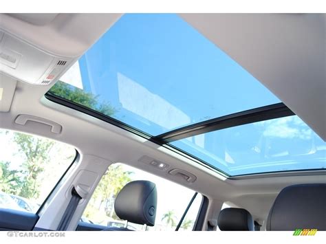 2018 Volkswagen Tiguan Se Sunroof Photo 140482990