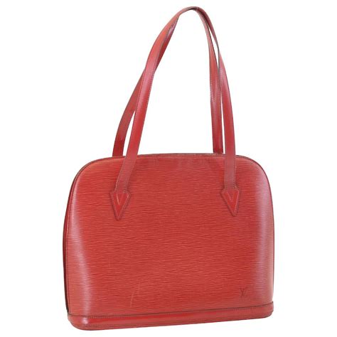 Louis Vuitton Lussac Red Leather Ref147713 Joli Closet