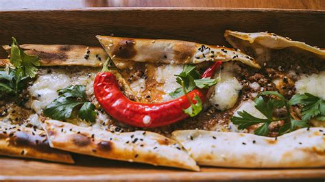 Mamaesh Dubai Chrumo