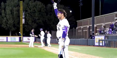 Parker Byrd Plays In College Game With Prosthetic Leg