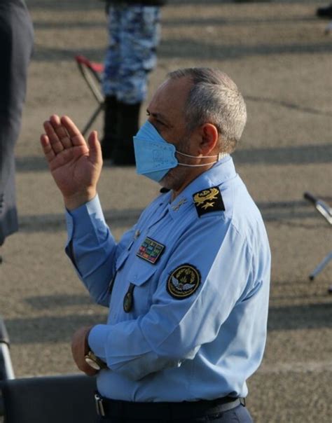 ادای احترام امیر سرتیپ نصیرزاده به شهدا همزمان با تاسوعای حسینی ایسنا