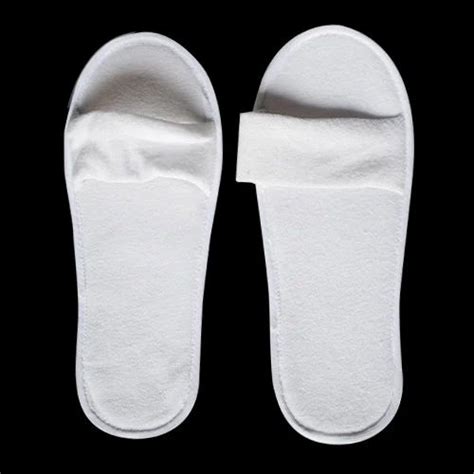 Terry Disposable Washroom Sleeper Retailer From New Delhi