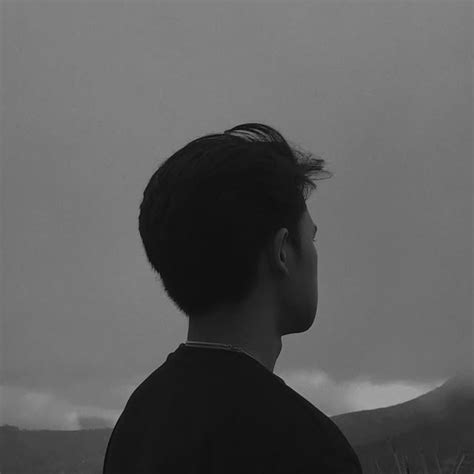 Yusuf Yusuf Vi • Threads Say More