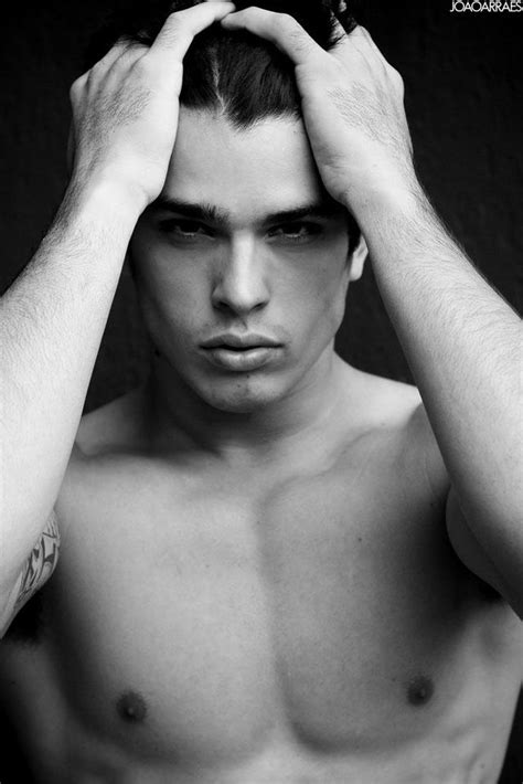 Sexy Guys 60 Pics
