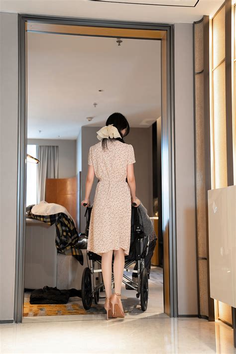 Xiuren秀人网 No8130 利世 美腿丝袜 微圖坊