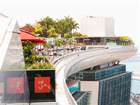 Nightlife In Singapore Best Bars Clubs And Evening Entertainment