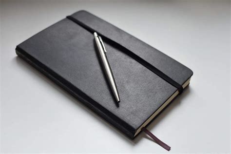 Moleskine Vs Leuchtturm Difference And Comparison