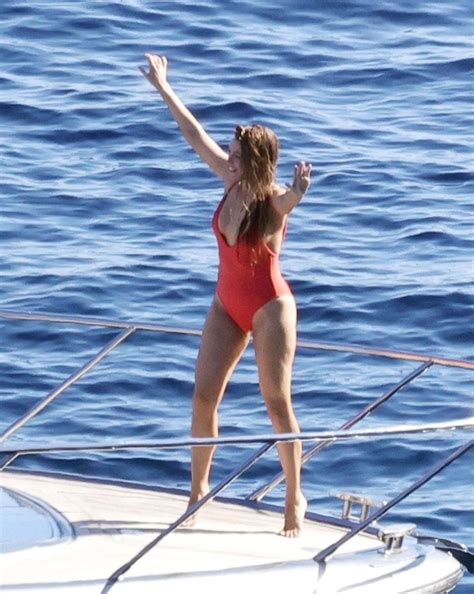Blake Lively Bikini Mode Blake Livelys Bikini Top Uit De Film The
