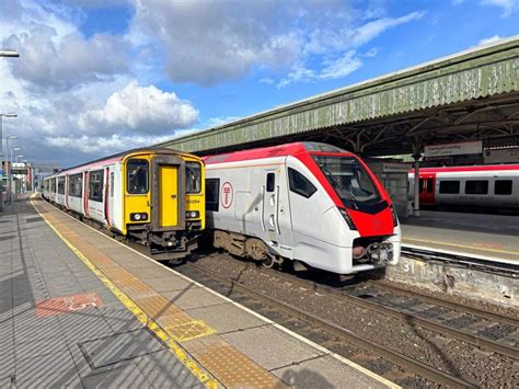 Transport For Wales Considers Converting Class 231 Fleet Into Bi Mode