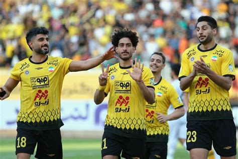 نهایت استفاده از توقف تراکتور؛ آقایی‌پور امیدهای سپاهان را زنده کرد خبرورزشی