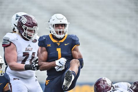 Linebacker Tony Fields Ii Off To Strong Start After Transferring From Arizona The Dominion Post