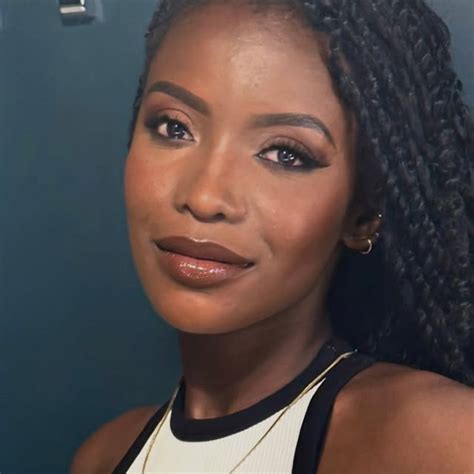 Samara Samaraqs • Threads Say More