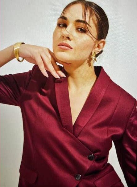 Delhi International Model Intmd 11 18 9 283