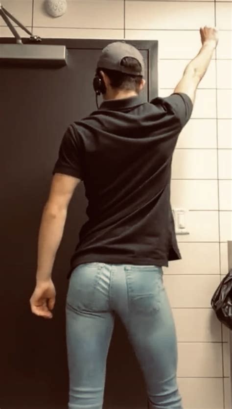 For The Love Of Guys In Jeans Pantalones De Hombre Moda Ropa De