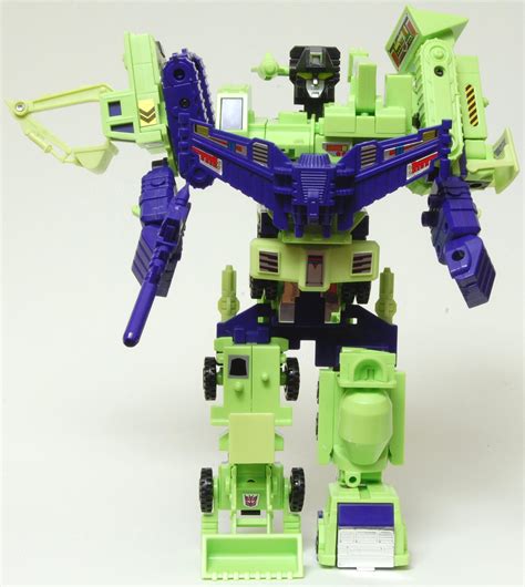 Devastator 3 Colors One True Masterpiece Transformers