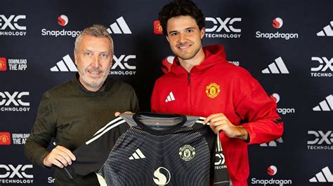 Senne Lammens Diragukan Bakal Tampil Oke Di Mu Liga Olahraga