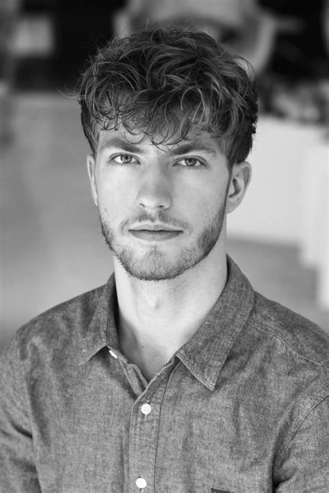 Accueil Le Bal Des Créateurs Salon De Coiffure Concept Store