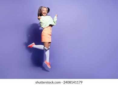75198 Jumping On Trampoline Mini Skirt Royalty Free Images Stock