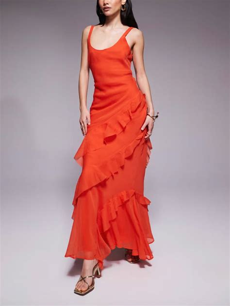 23 Best Petite Clothing Brands For Women In 2026 Glamour Uk