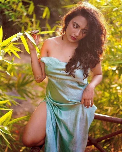 Irresistible Jinal Joshi Bold Pictures Kollywood Zone