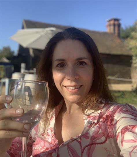 Remember Pippa Deeley From The Early Days Of Bargain Hunt R Womenofantiquesuk