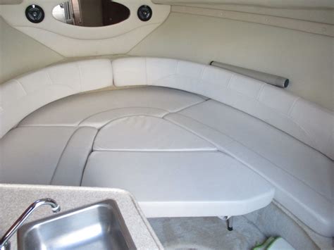 Regal 2765 Commodore 2005 For Sale For 49850 Boats From