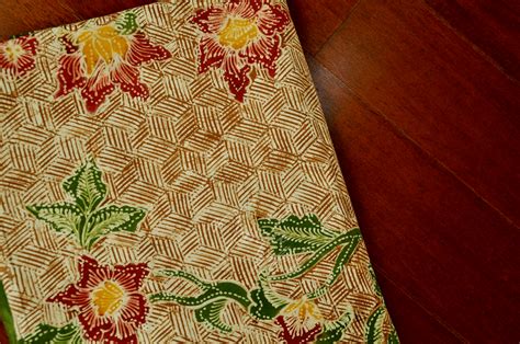 Kain Batik Cokelat Bunga Maidagallery