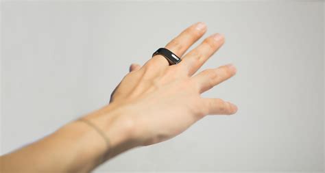 rca graduate s scroll ring lets users easily interact with augmented