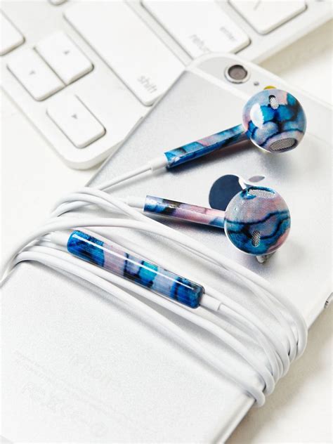 89 Earbuds Aesthetic Ideas Earbuds Deep Focus Headphones