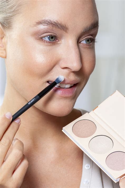 Der Nude Look 360 Magazine Die Lifestyle Magazine Lima360 Limburg