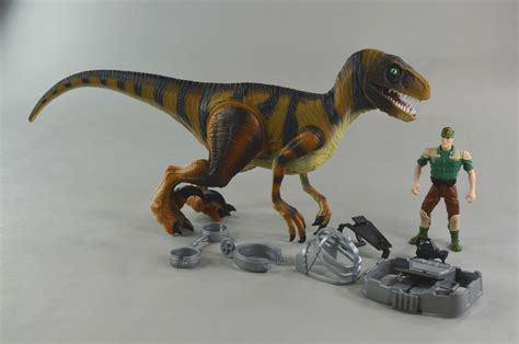 Jurassic Park Lost World Utahraptor Dino Tracker Exclusive Set Kenner