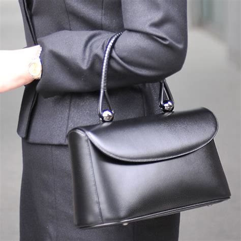 入学式にふさわしいママのバックブランド6選！ 子供家族写真こどもフォト